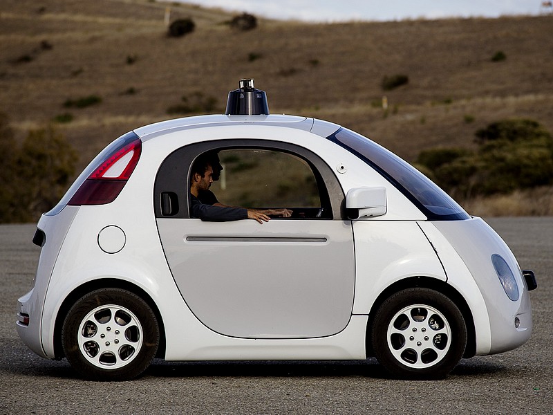 Nehody aut bez řidiče | autoweek.cz