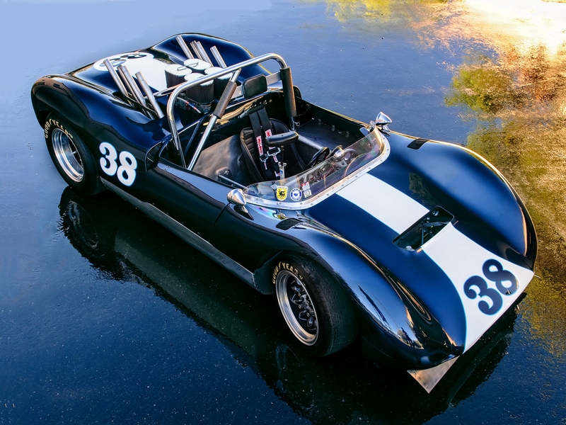 Joe Huffaker a jeho Genie | autoweek.cz