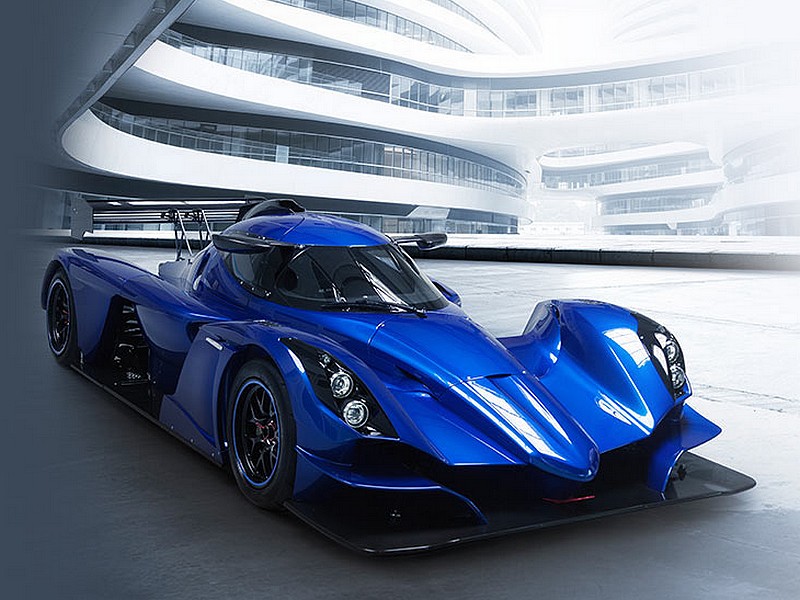 Praga se vrací se supersportem | autoweek.cz