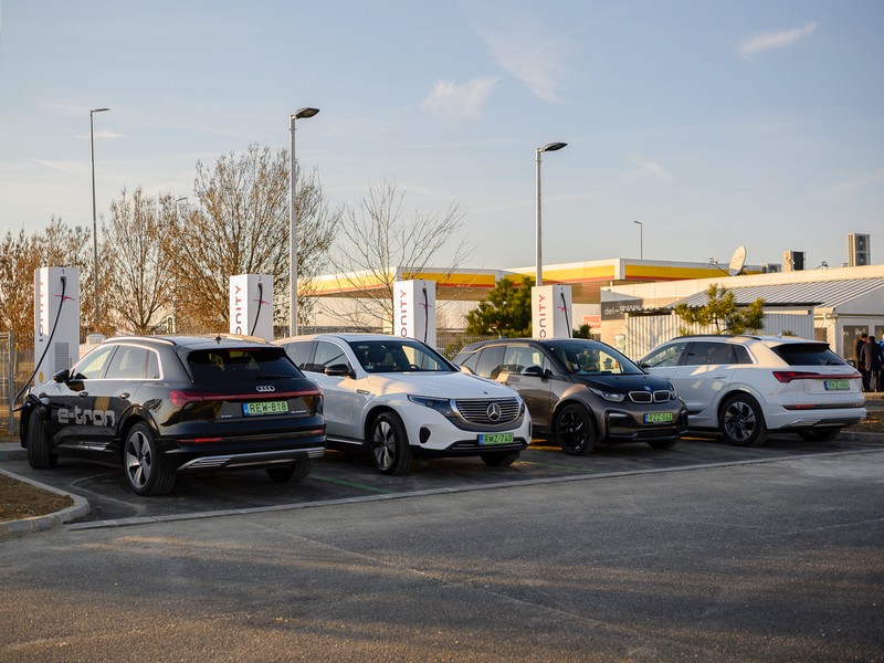 Shell se zapojuje do nabíjení elektromobilů | autoweek.cz